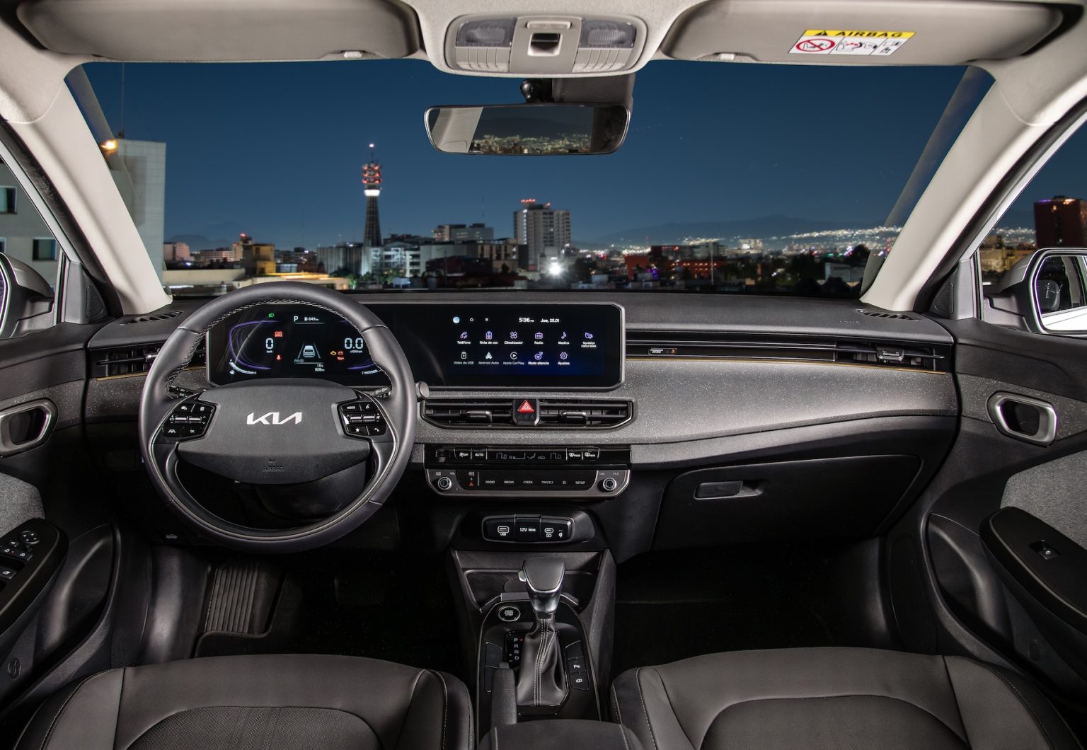 Kia K3 Hatchback: A Prueba - Autoanalítica