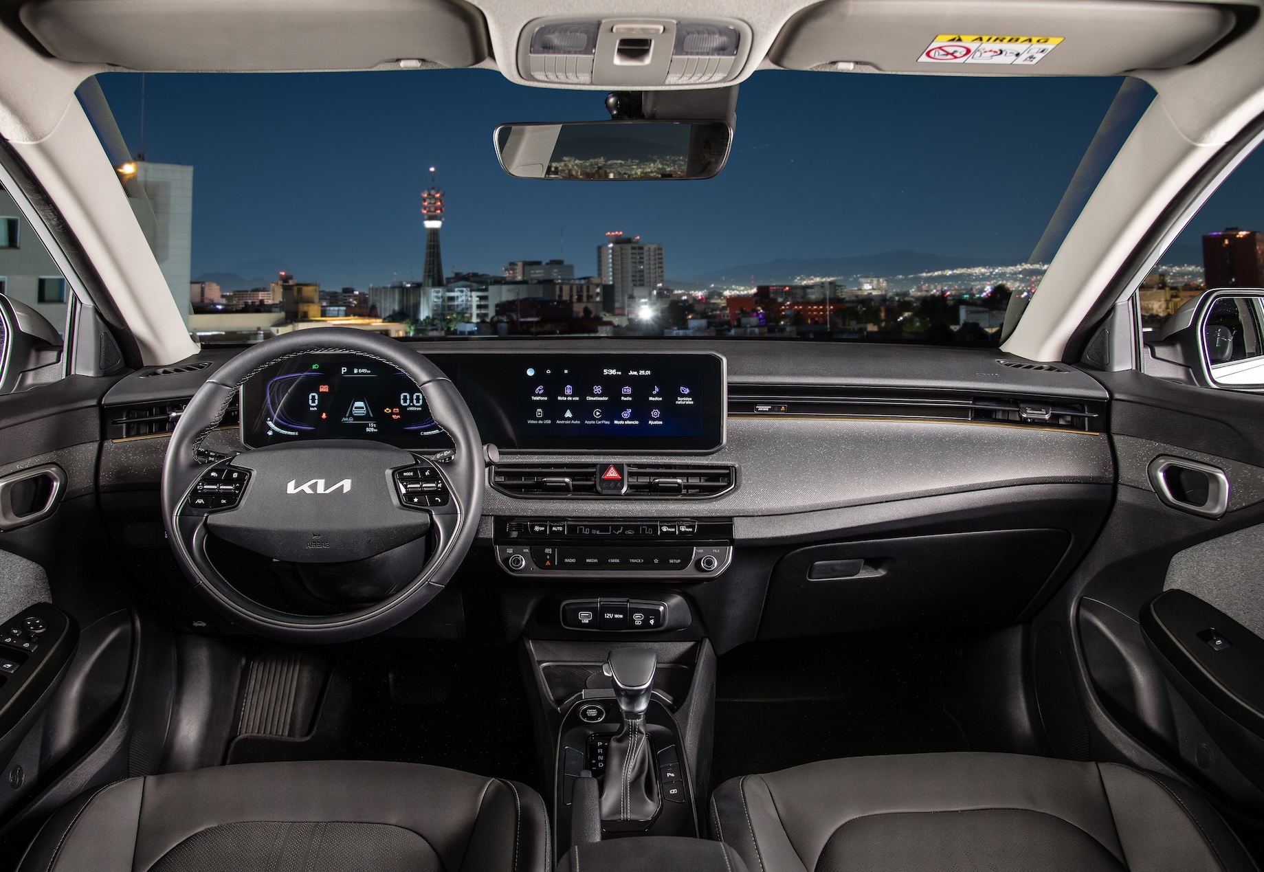 Kia K3 Hatchback: A Prueba - Autoanalítica