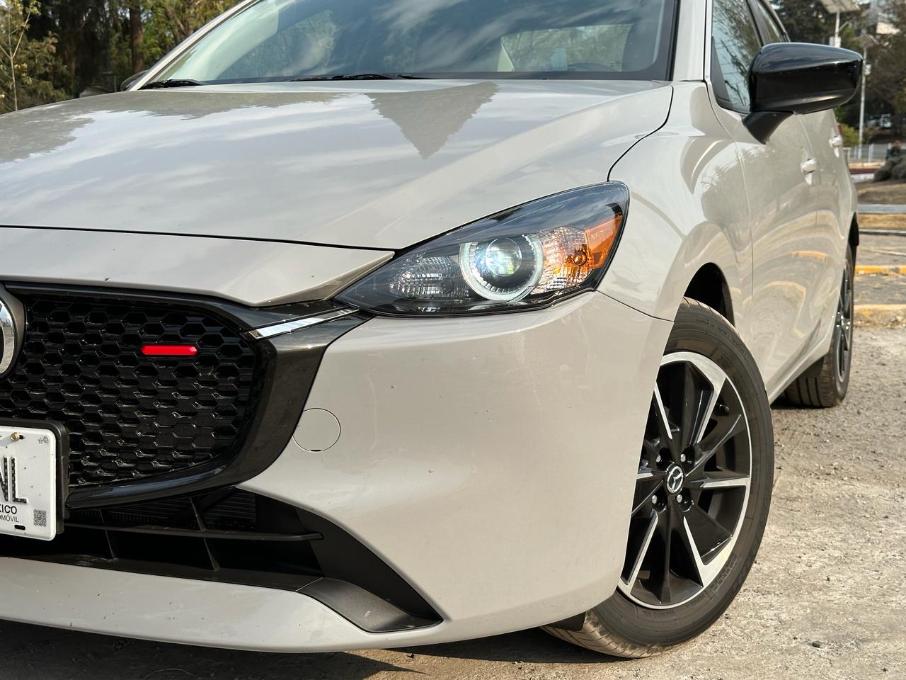 Mazda2 Signature 2.0 Litros: A Prueba - Autoanalítica